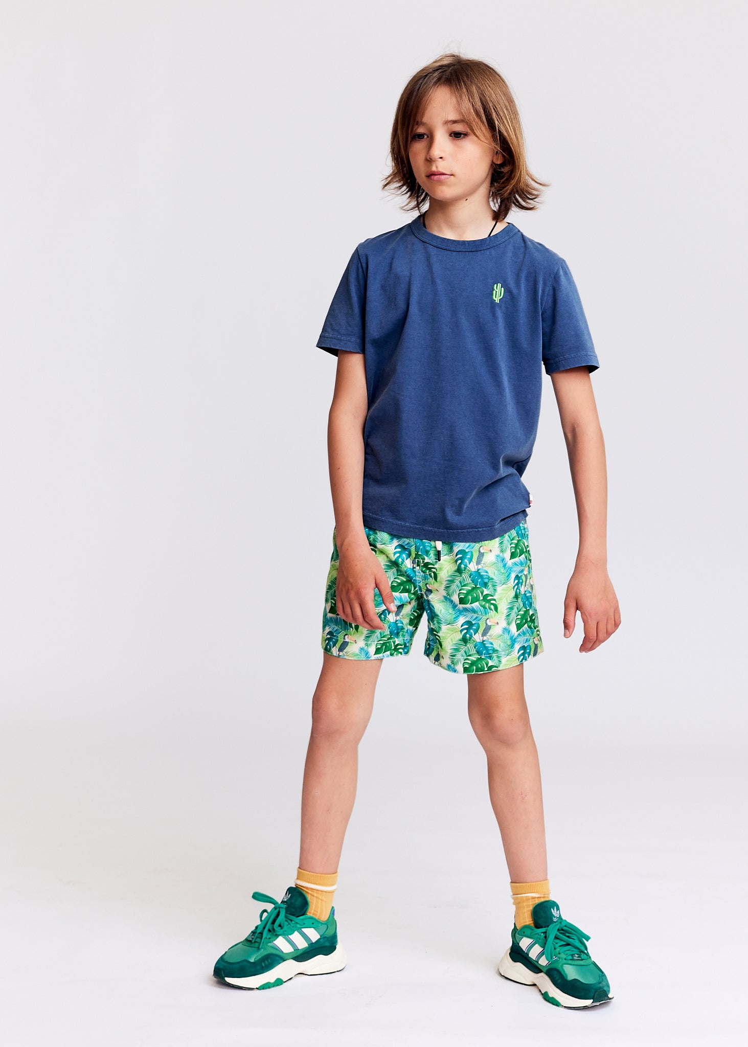 Kids fashion with a twist – AO76